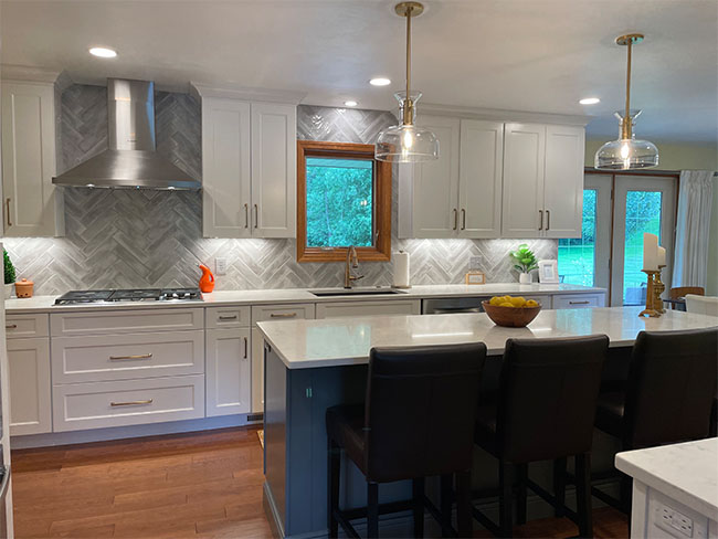 Kitchen Gallery – Dream Kitchens and Baths